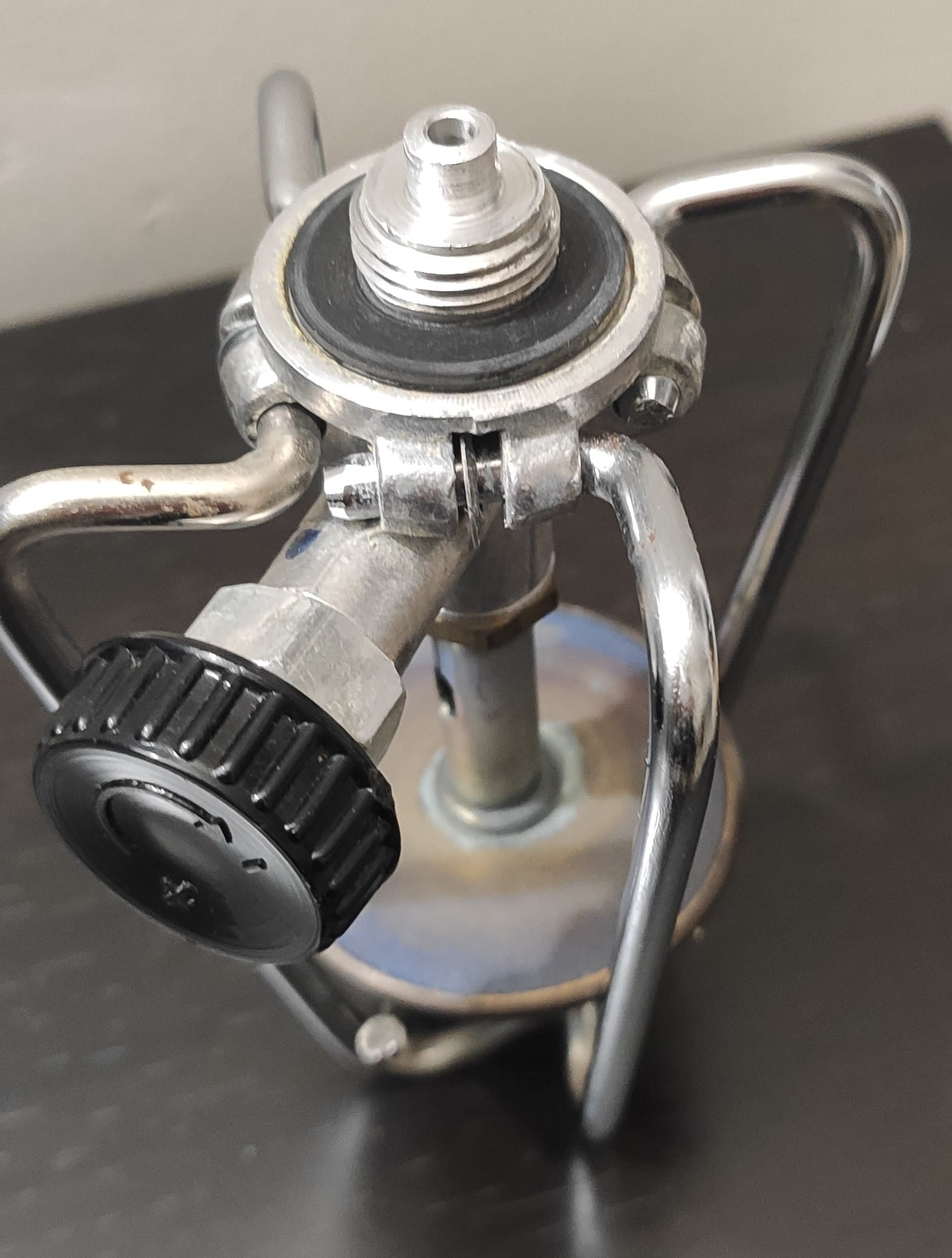 Cartucho actual de gas que valga para hornillo antiguo - Deportes de ...