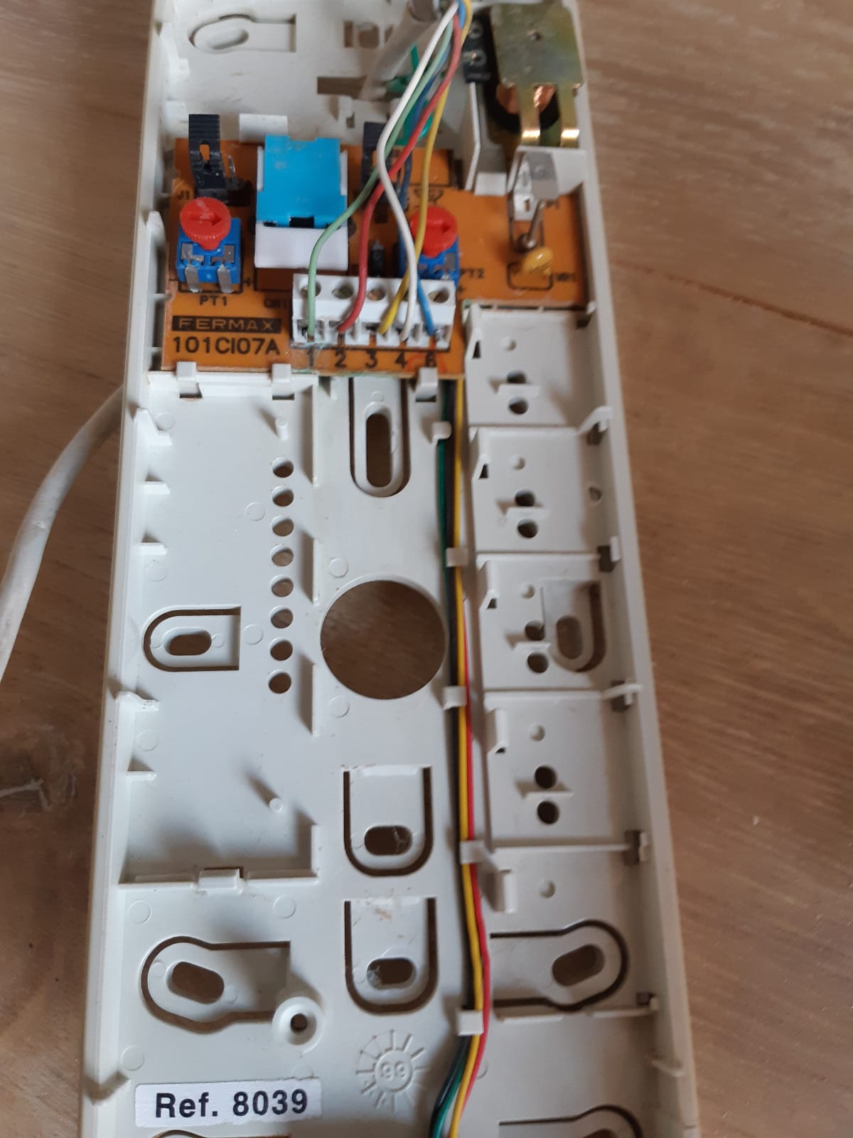NO puedo conectar telefonillo Fermax 3399 - Electricidad del hogar ...